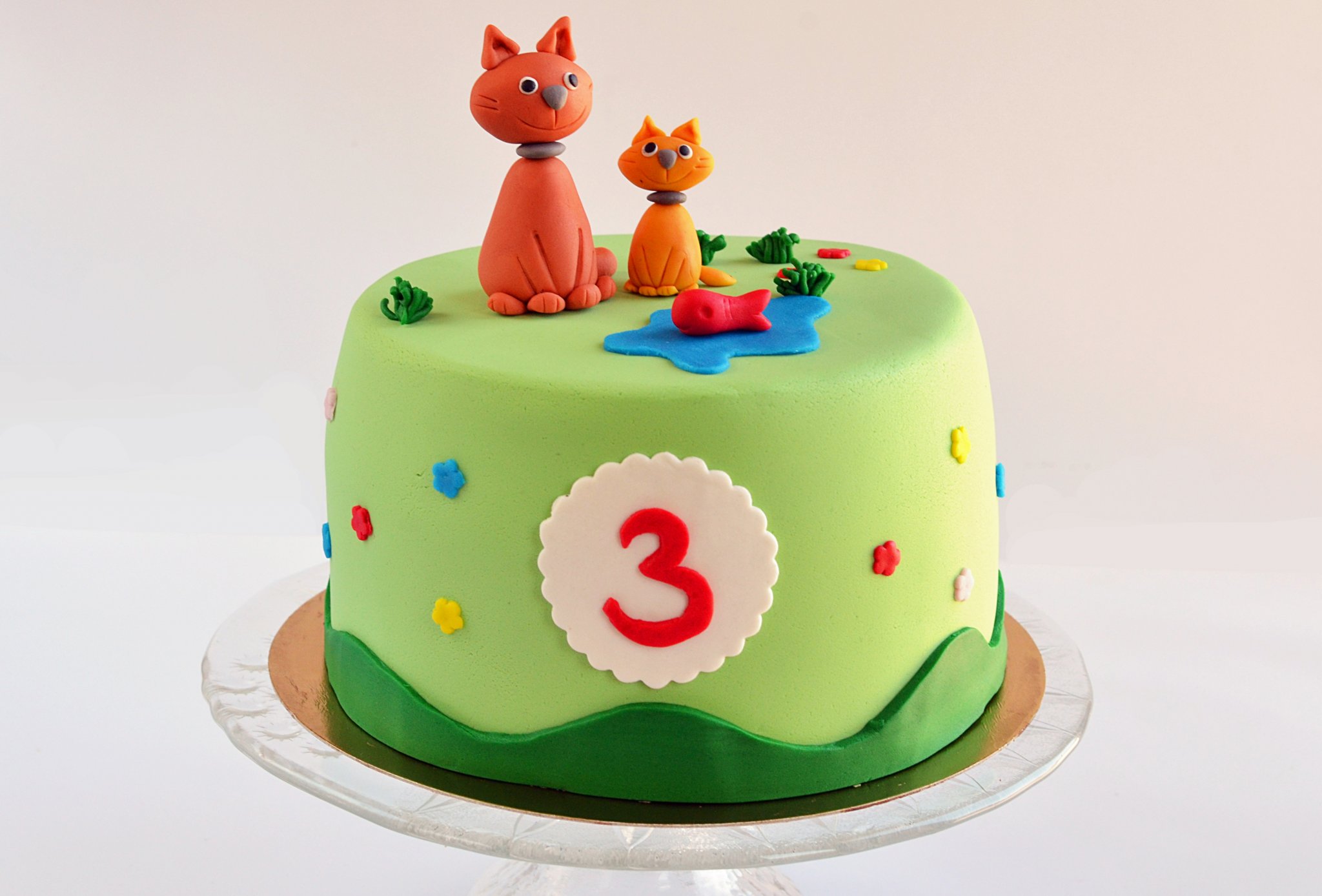 Miről álmodik a hároméves? Cicaízű cicás tortáról! – Sweet & Crazy